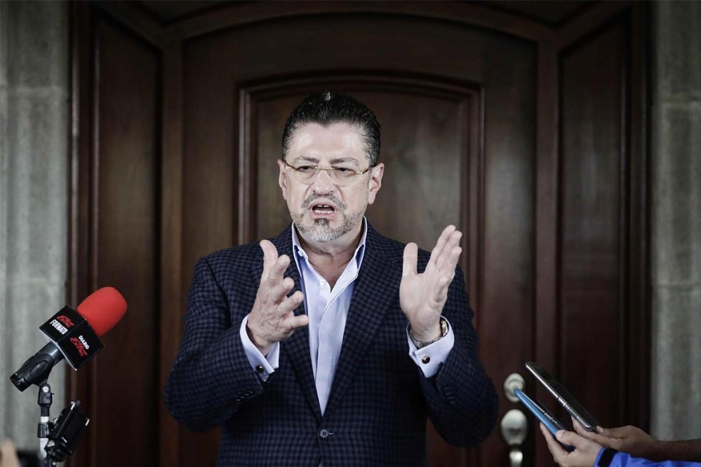 Rodrigo Chaves dice no al Acuerdo de Escazú