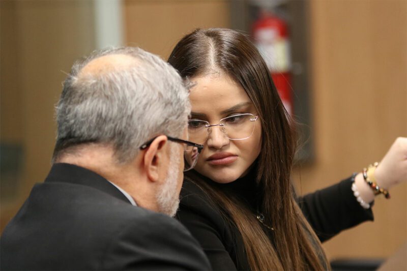 “Una noche triste”: Chaves pierde el pulso por su ministra insignia