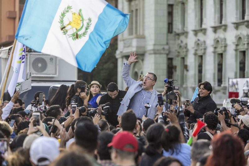 Fiscalía de Guatemala pide “suspender” al Movimiento Semilla de Arévalo